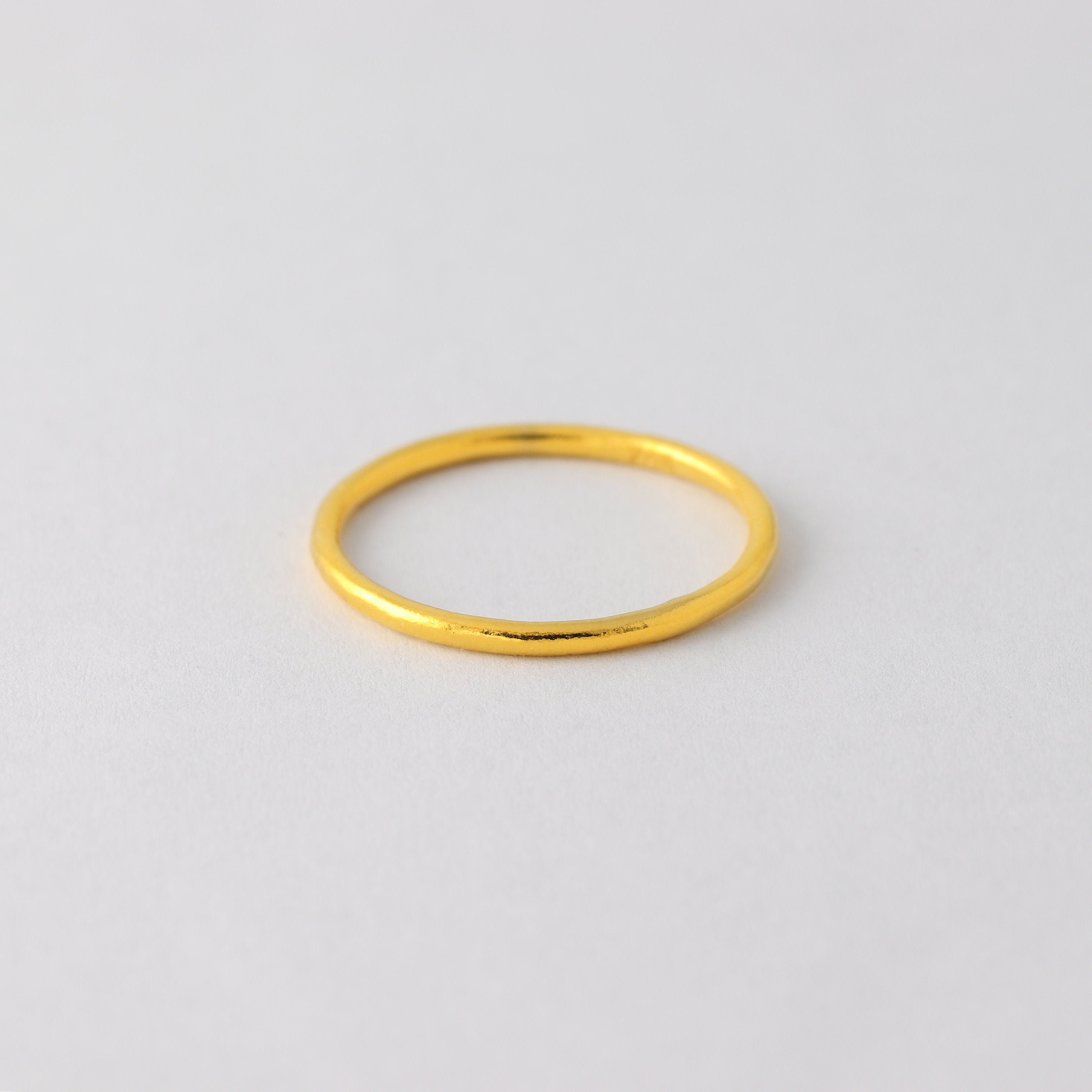 24k Gold Band Ring. Handmade 1.5mm Gold Wedding Band 24 Karat Recycled ...