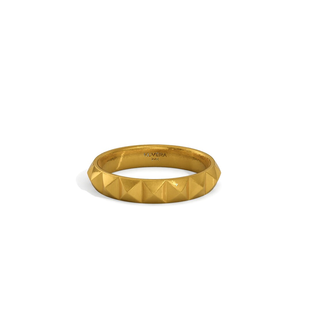 24k Gold Pyramid Eternity Ring. Spike Triangle Gold Band Ring. Solid ...