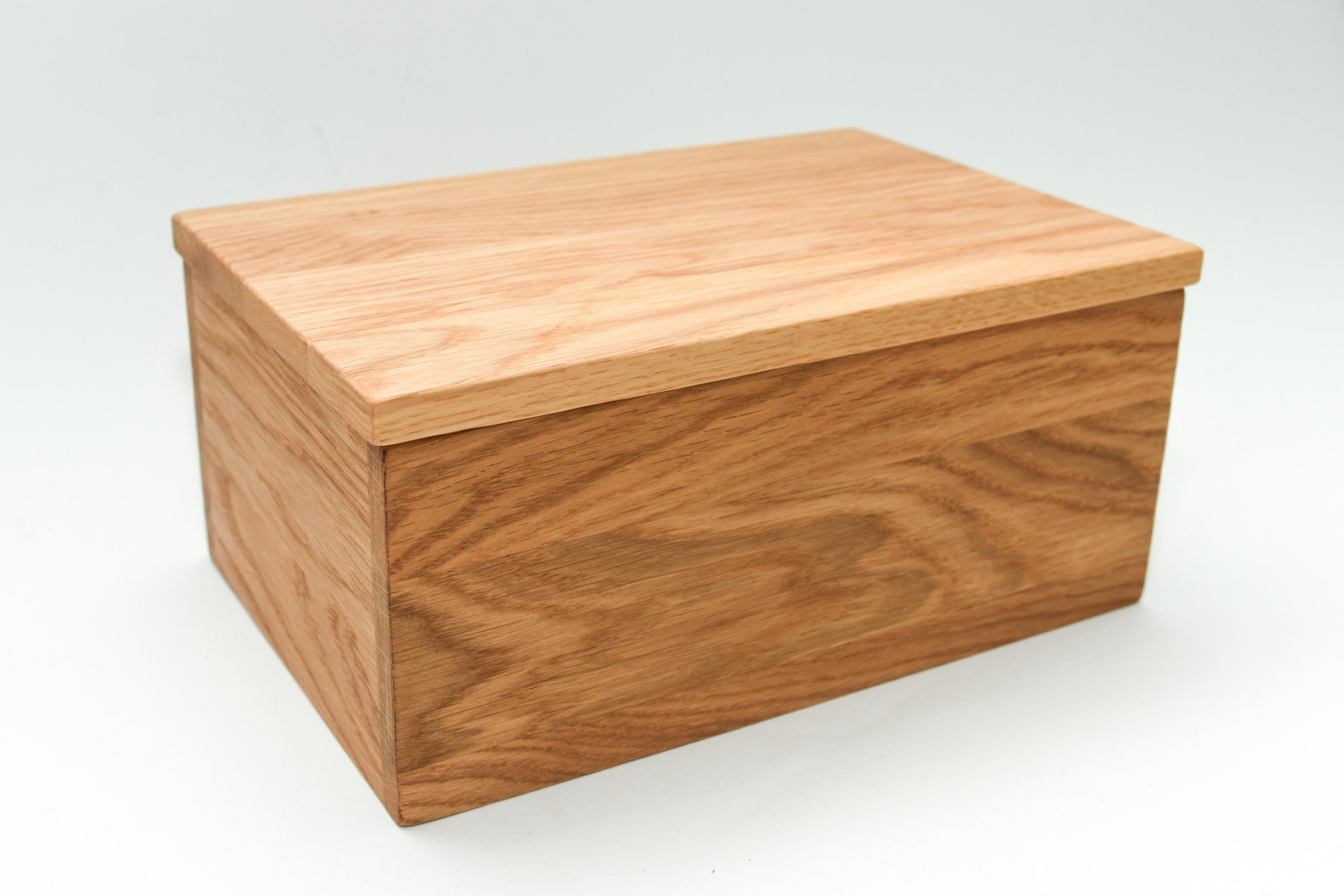 Oak Wood Box With Magnetic Lid - Elegant, Wooden Keepsake or Memory ...