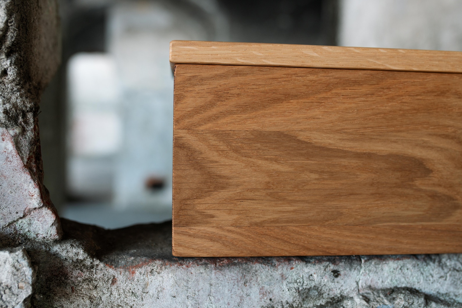 Oak Wood Box With Magnetic Lid - Elegant, Wooden Keepsake or Memory ...