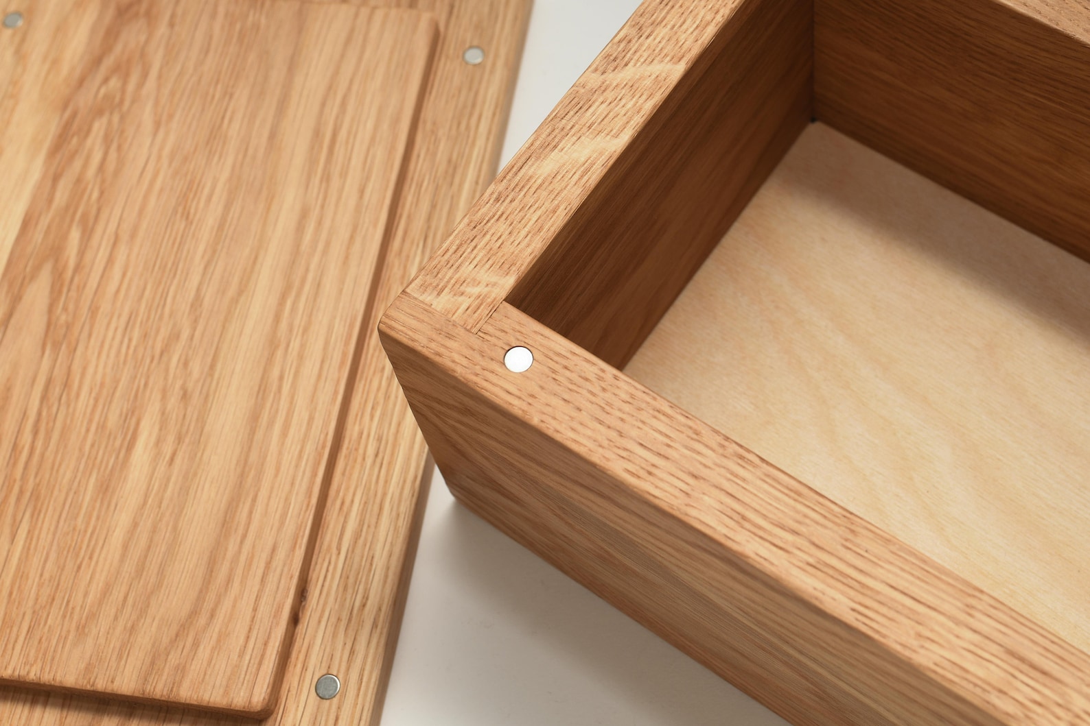 Oak Wood Box With Magnetic Lid - Elegant, Wooden Keepsake or Memory ...