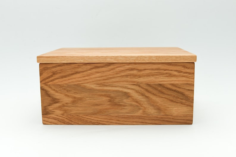 Oak Wood Box With Magnetic Lid - Elegant, Wooden Keepsake or Memory ...