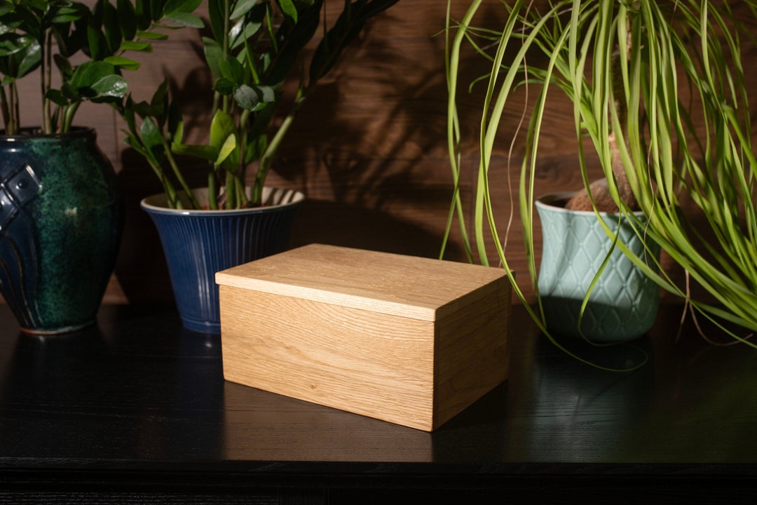 Oak Wood Box With Magnetic Lid - Elegant, Wooden Keepsake or Memory ...