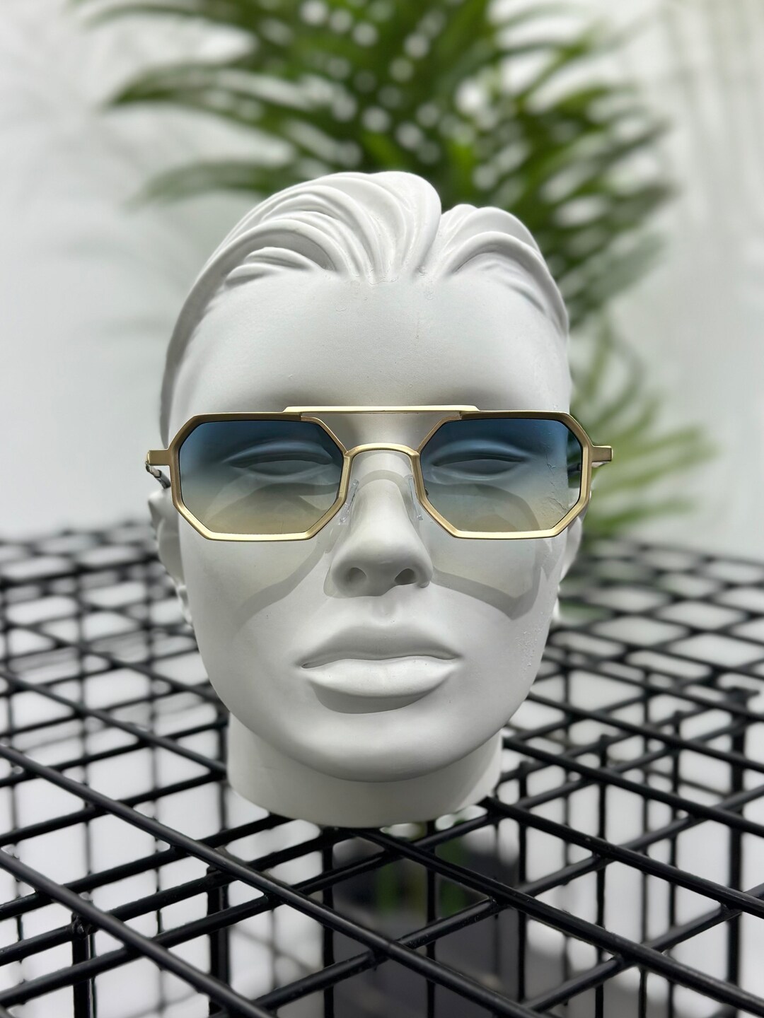 New Steel Gold Frame Tinted Glass Color Tinted Sunglasses 90s Sunglasses For Men And Women
