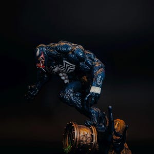 Venom Resin Statue - Etsy