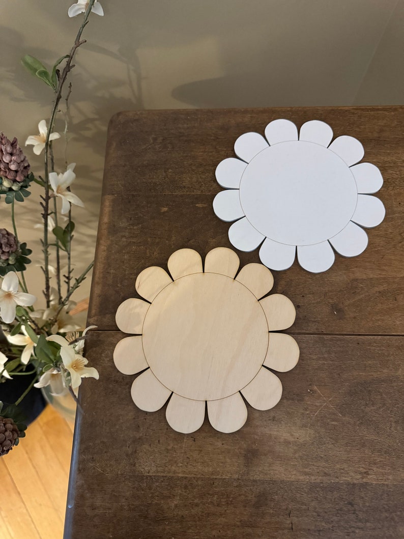 Daisy Roundabout Board - Etsy