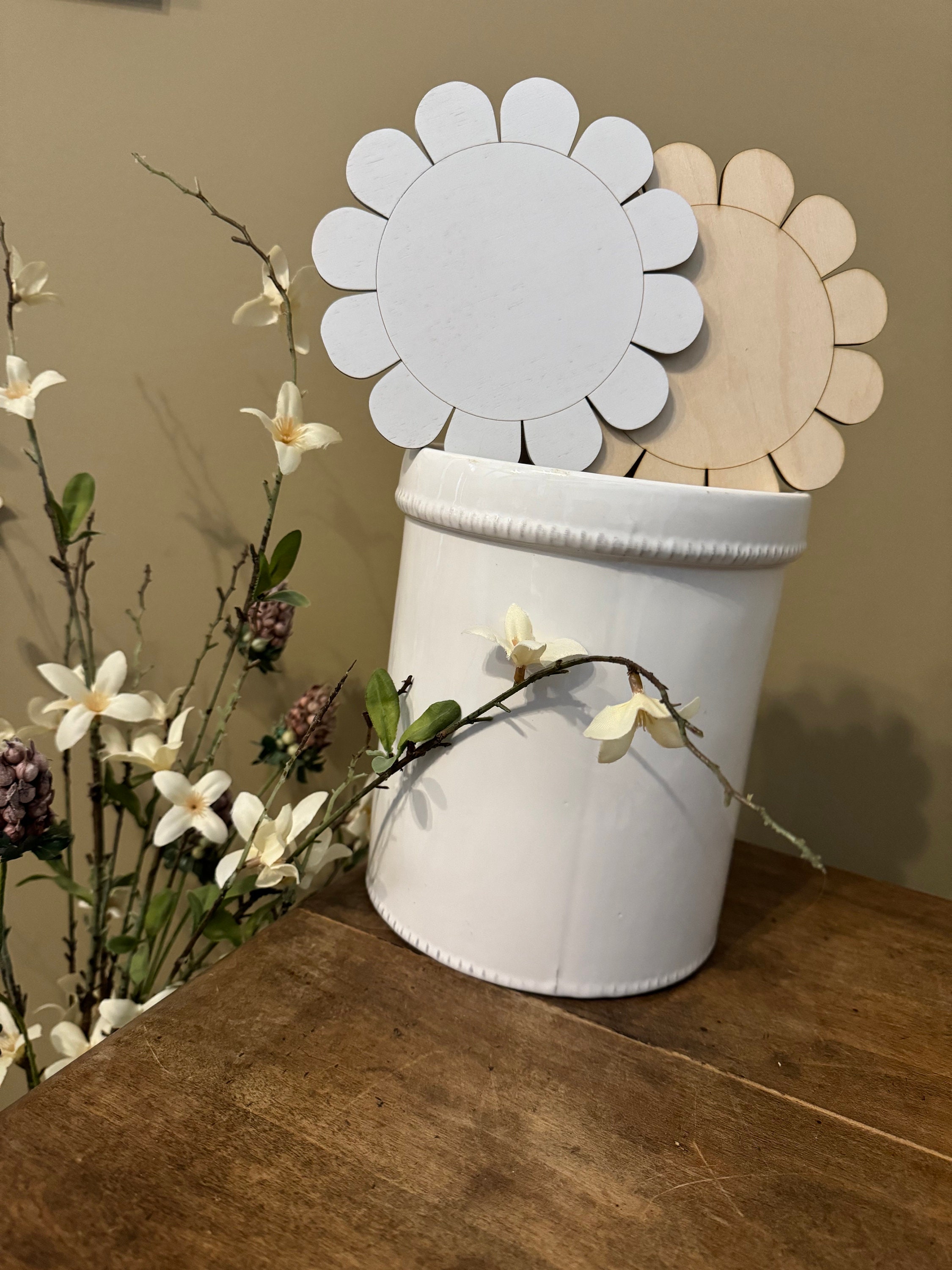 Daisy Stemmed Roundabout - Etsy