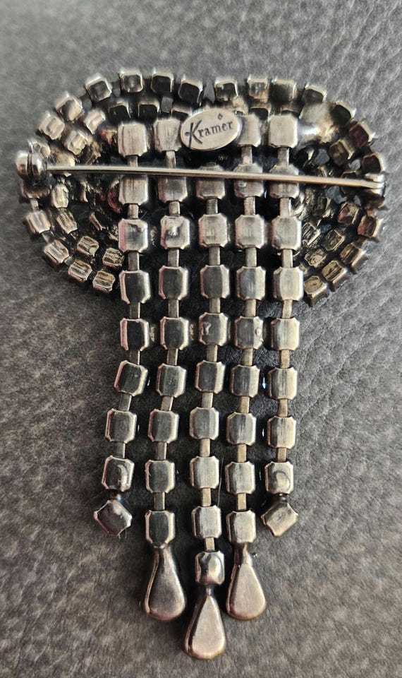 Kramer Smokey Waterfall Brooch Singed Kramer - Gem