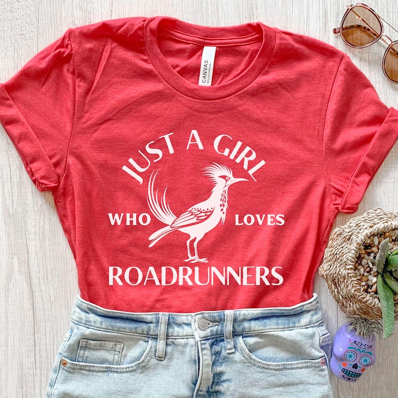 Roadrunner Shirt, Roadrunner Gift, Graphic Tees for Women, Bird Watcher ...