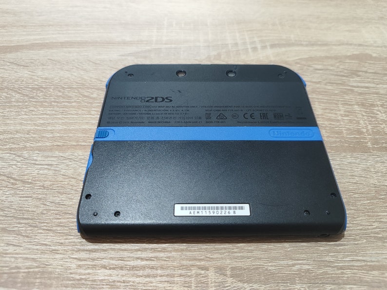 Kirby Triple Deluxe 2DS Console Complete Without Charger (SUPER RARE ...