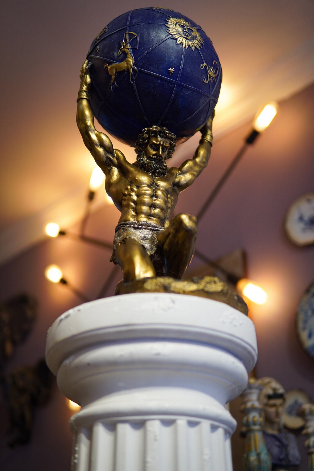 World Carrying Atlas Statue, Zeus Atlas Statue, Atlas Man Decor ...