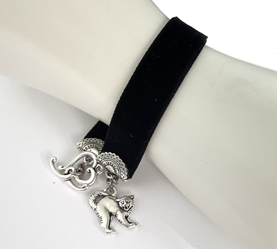Minimalist Goth Bracelet Gothic Cat Charm Bracelet Black and Silver ...