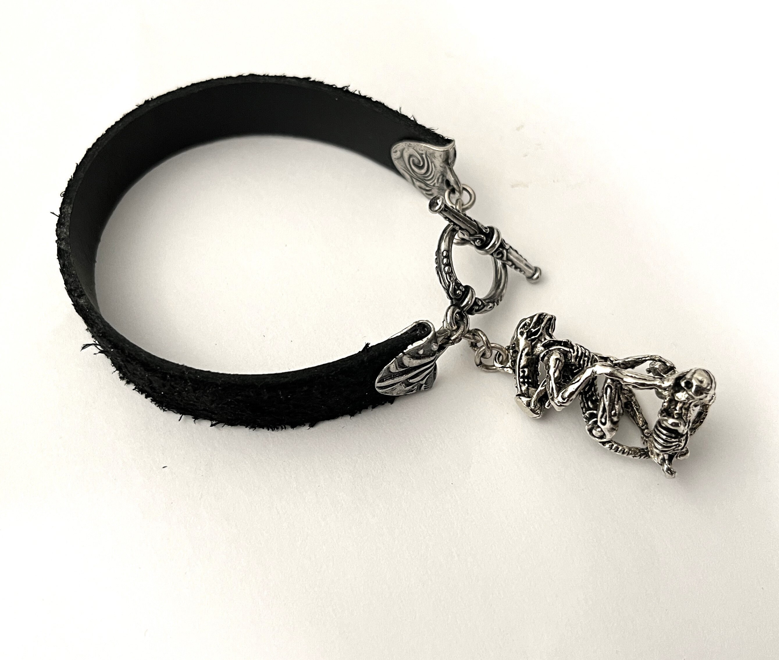 Alien Movie Bracelet Xenomorph Alien Bracelet Alien Covenant Bracelet ...