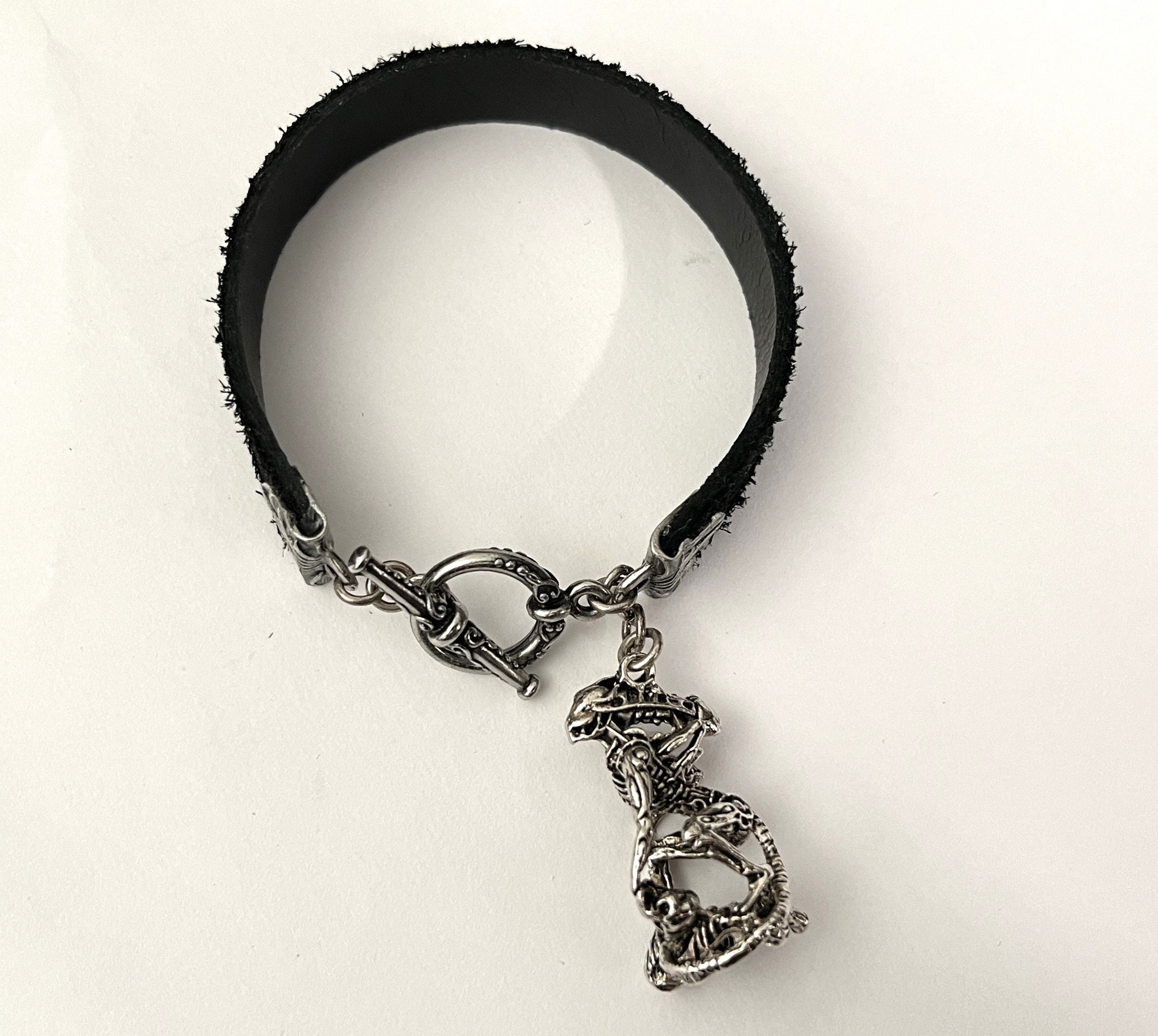 Alien Movie Bracelet Xenomorph Alien Bracelet Alien Covenant Bracelet ...