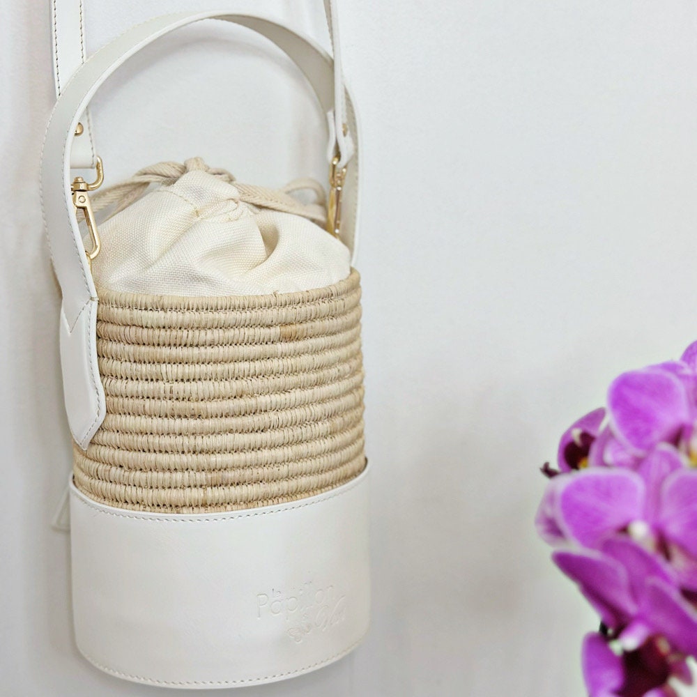 LPV Luxe: Paris Raffia Bucket Bag Artisan Made Beautiful Soft Leather ...