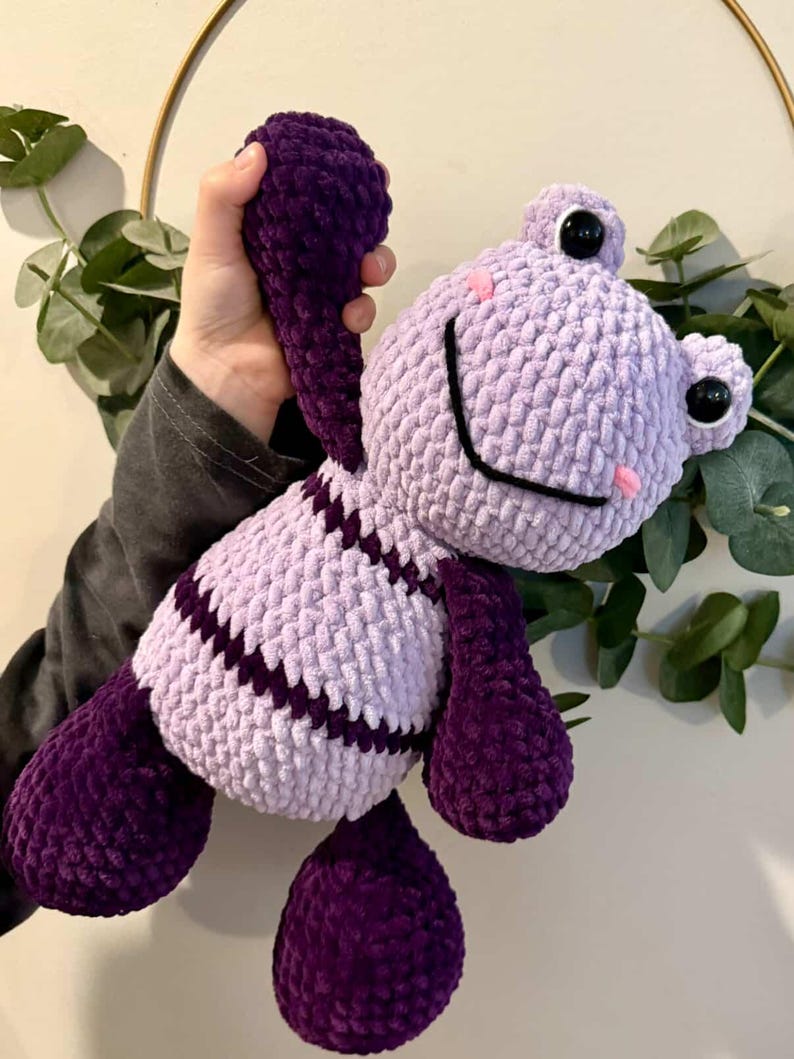 Felix the Frog PDF Pattern- LOW SEW - Etsy