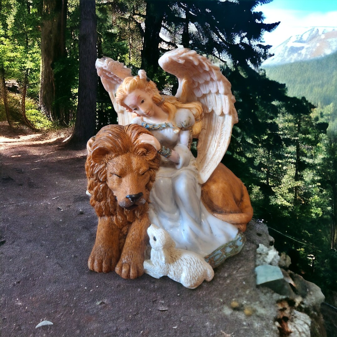 Vintage Angel Lion Lamb Figurine - Etsy