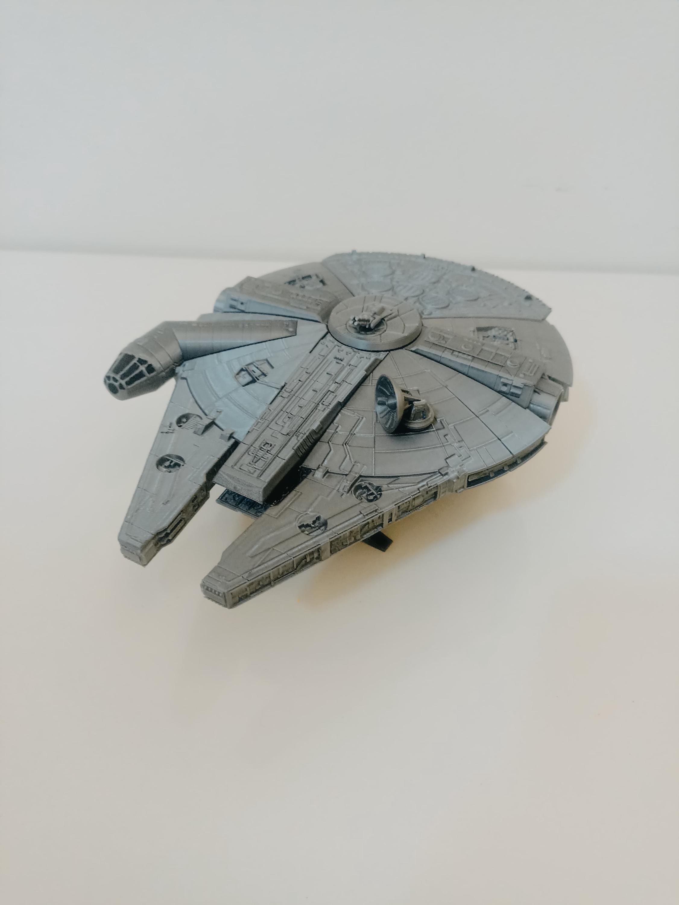 3D Printed Millennium Falcon – Star Wars-inspired Ship Model - Etsy