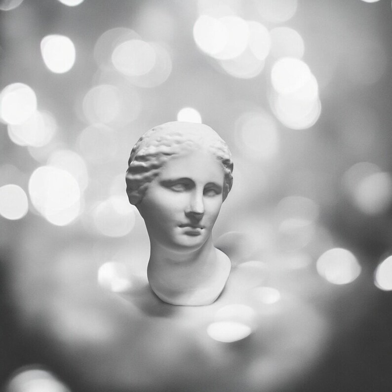 Goddess Venus Statue, Plaster Venus Bust Sculpture, Classical Greek ...