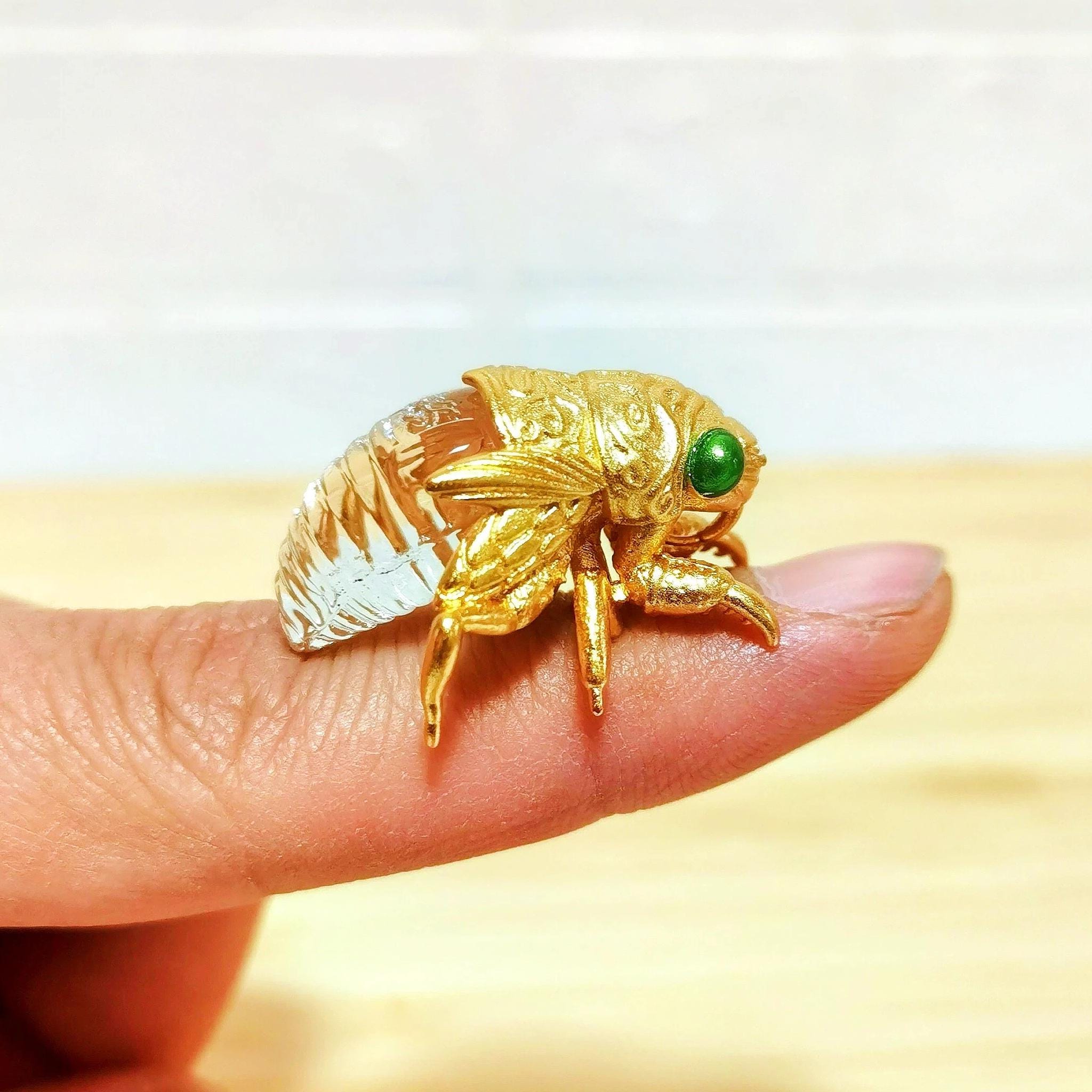 Gold Plated Copper Cicada Statue: Exquisite Desk Ornament, Symbol of ...