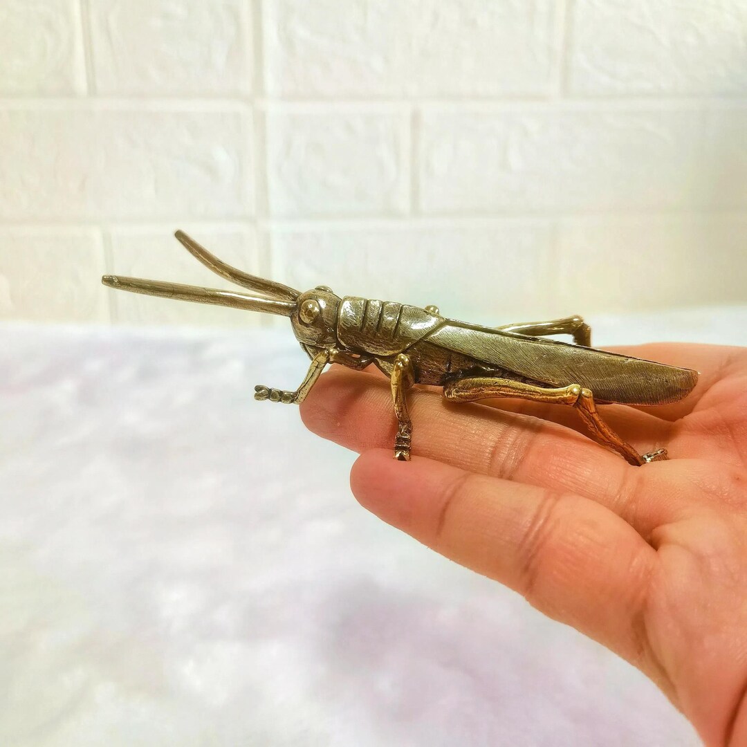 Miniature Brass Grasshopper Figurine: Retro Good Luck Animal Replica ...
