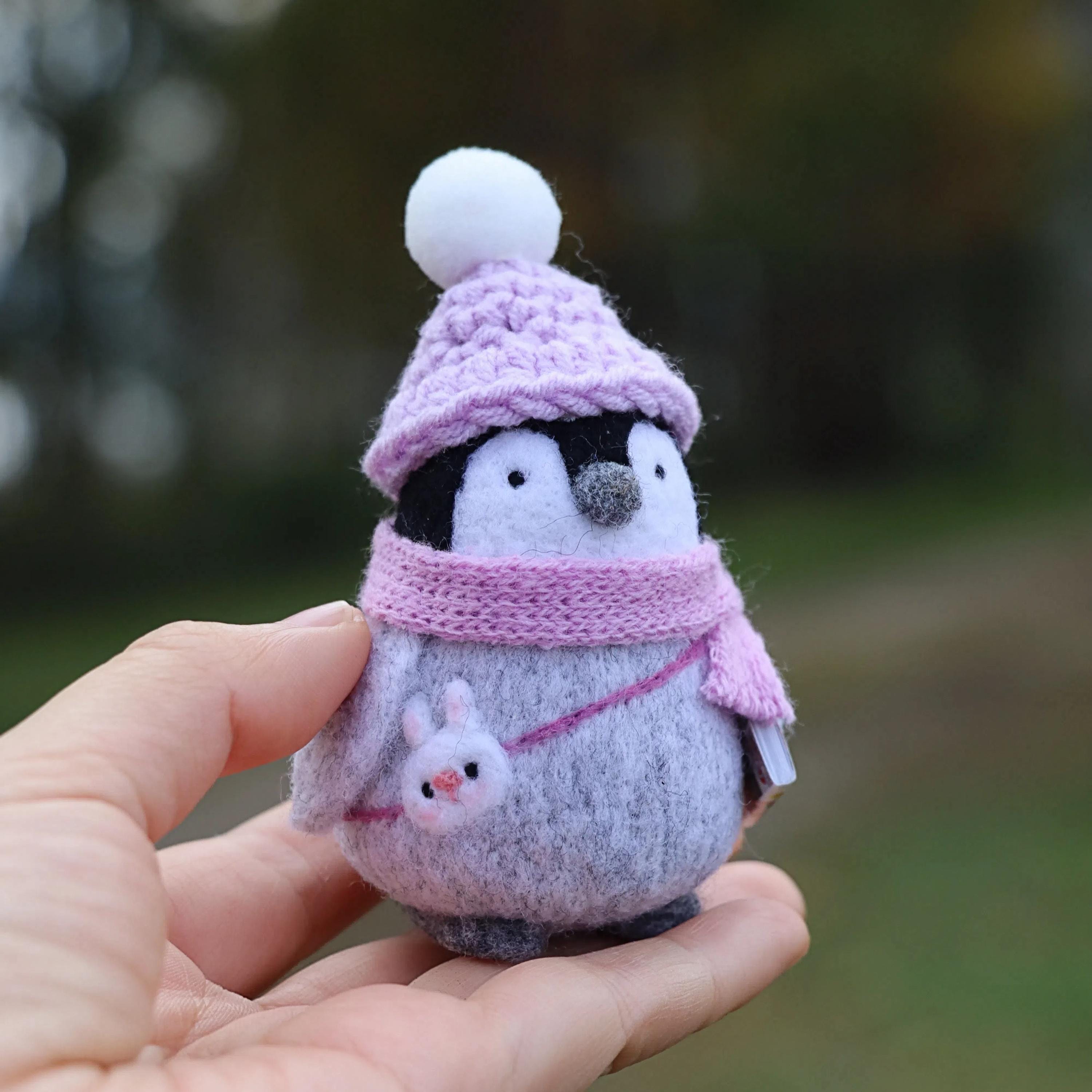 Adorable Needle Felted Penguin Miniature: Cute Handmade Soft Felted ...