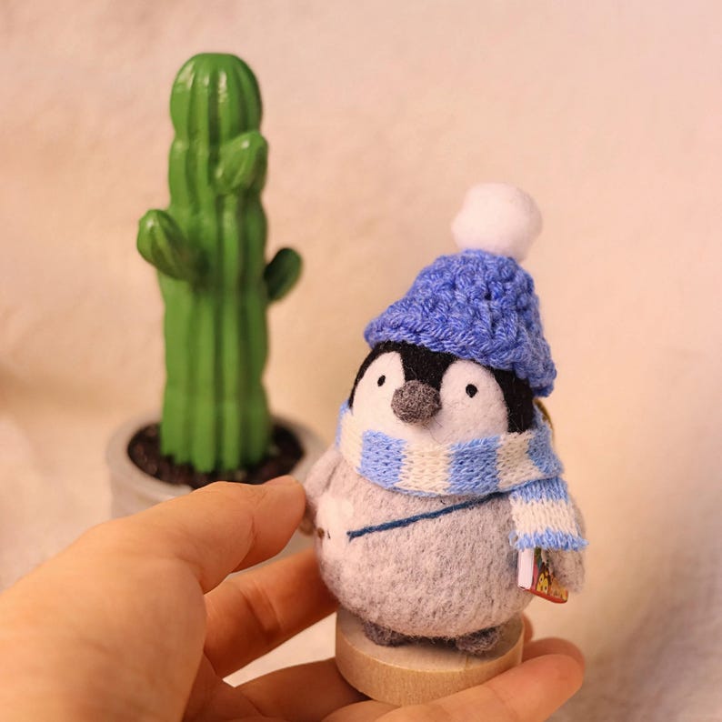 Adorable Needle Felted Penguin Miniature: Cute Handmade Soft Felted ...