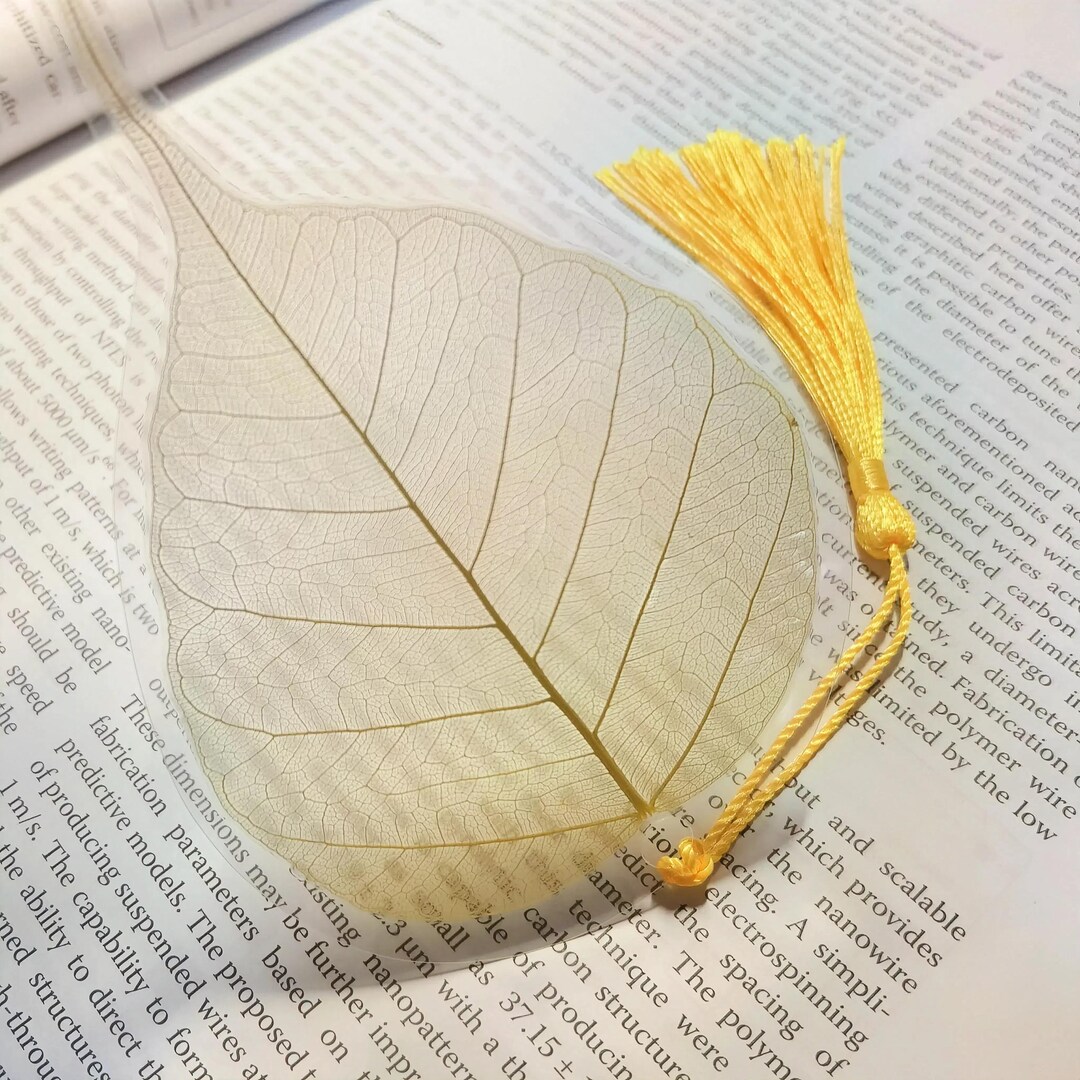 Leaf Bookmark Handmade With Real Leaves From Tree: Rustic Nature Page ...