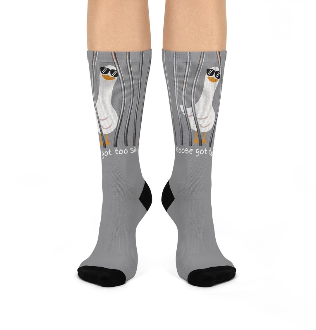 Goose Got Too Silly Cushioned Crew Socks, Silly Socks for Men, Funny ...