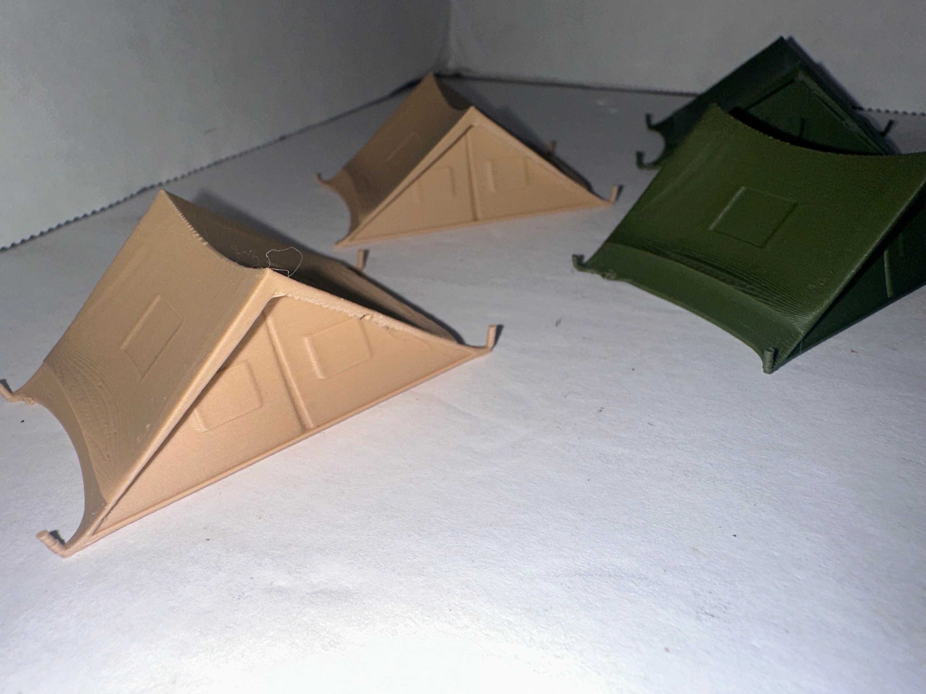 HO Scale Camping Tents 4-pack Army / Military Colors 1:87 Camp Scenery ...