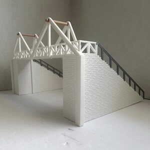 HO Scale Pedestrian Bridge / Walkway 2 Track 1:87 Detailed Urban Train ...