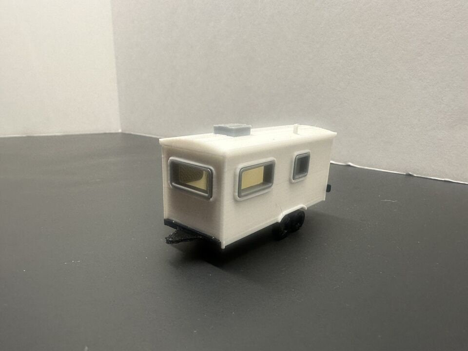 HO Scale Camper / Camping Trailer Modern RV Winnebago 1:87 Detailed ...
