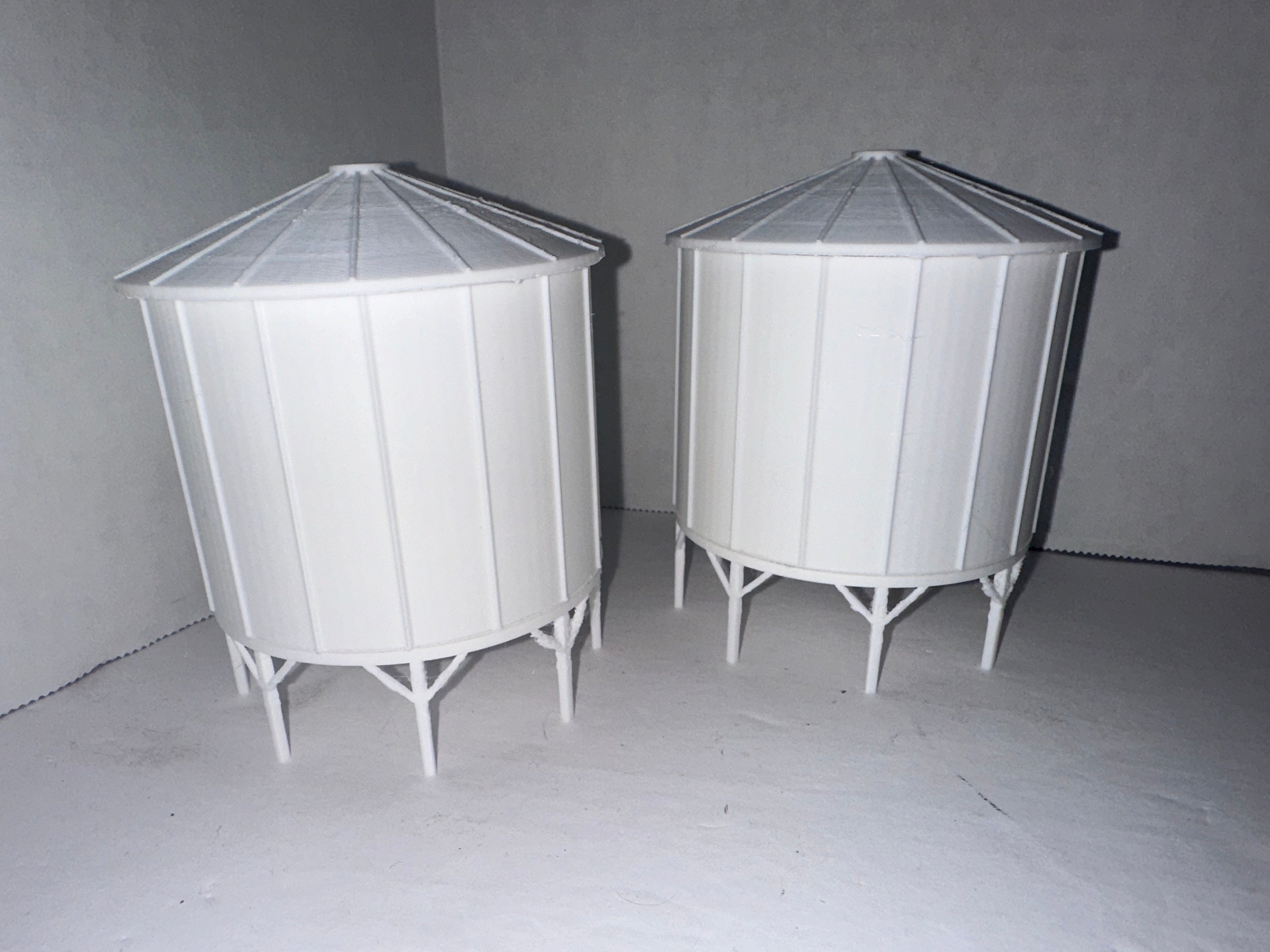 HO Scale Grain Bin Dryer / Farm Storage 2-pack Detailed Model 1:87 ...