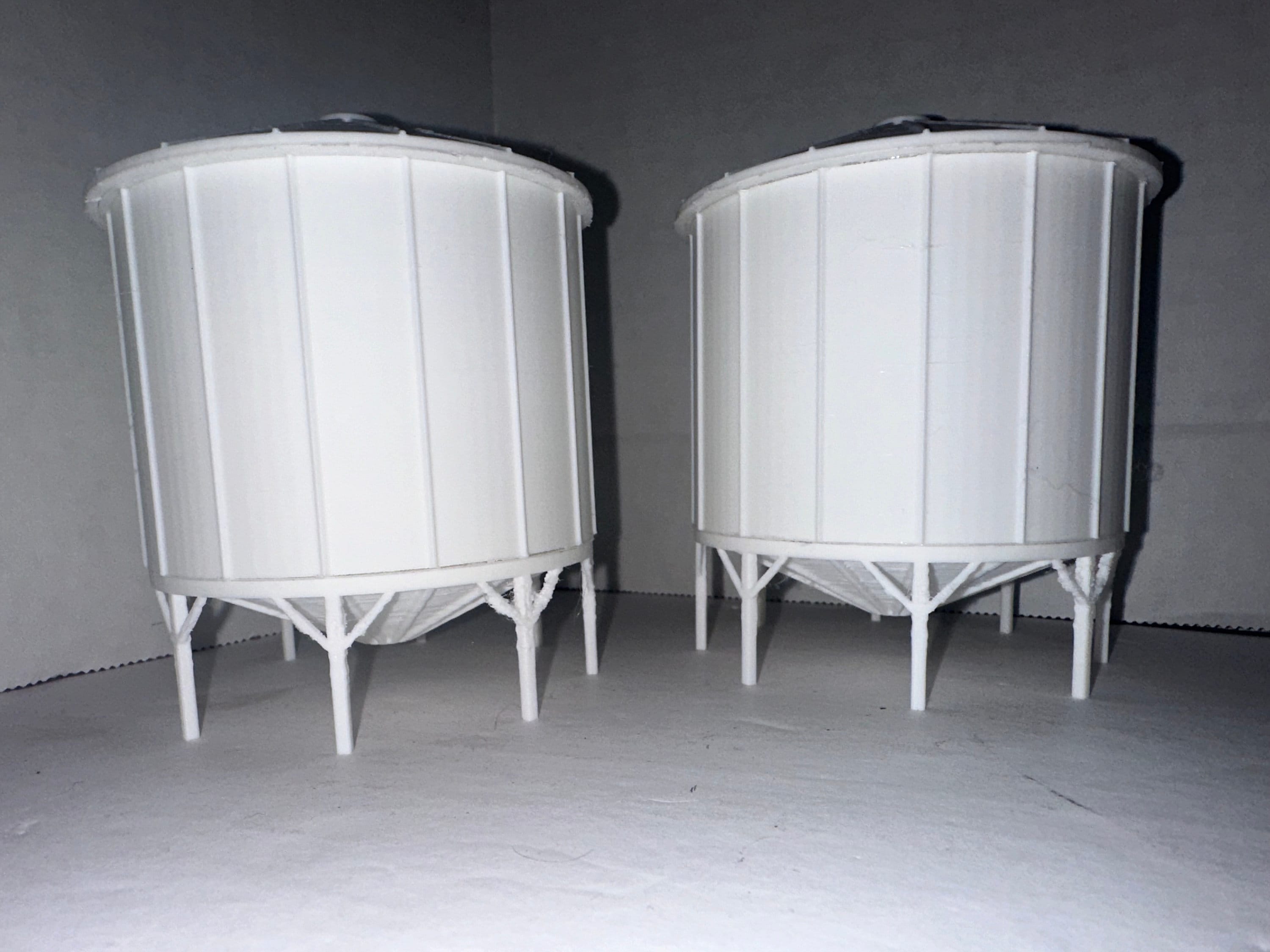 HO Scale Grain Bin Dryer / Farm Storage 2-pack Detailed Model 1:87 ...