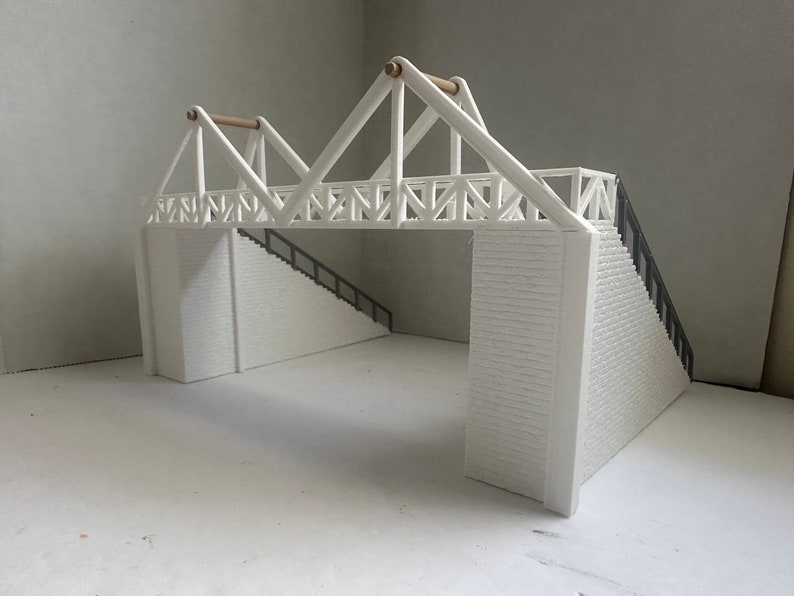 HO Scale Pedestrian Bridge / Walkway 2 Track 1:87 Detailed Urban Train ...