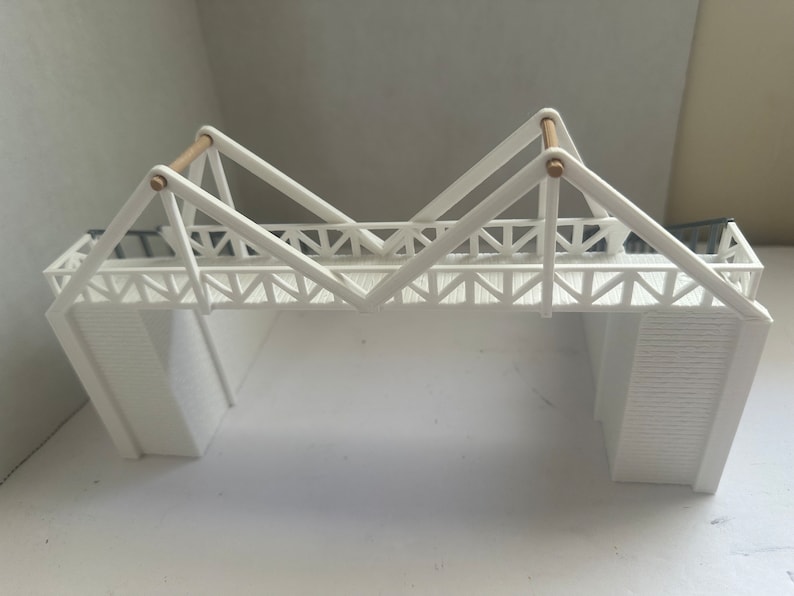 HO Scale Pedestrian Bridge / Walkway 2 Track 1:87 Detailed Urban Train ...