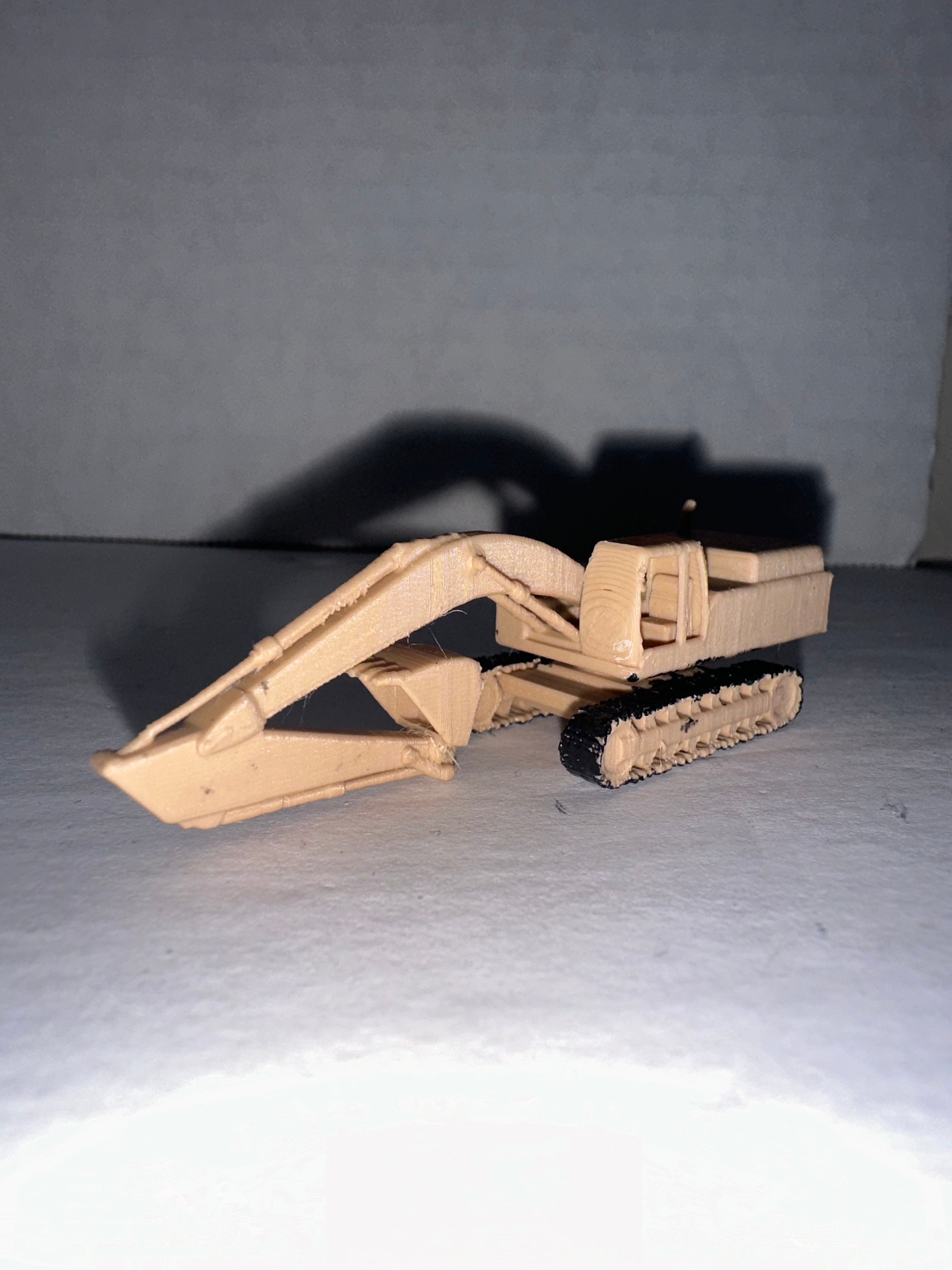 HO - Scale Excavator / Digger 1:87 Truck / Construction Vehicle for 1/ ...