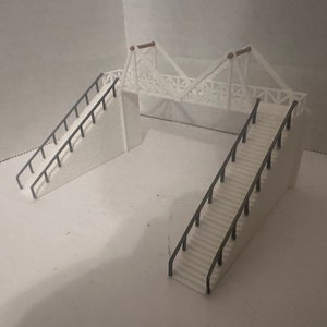 N - Scale Pedestrian Bridge / Walkway for Double Tracks! 1:160 Detailed ...