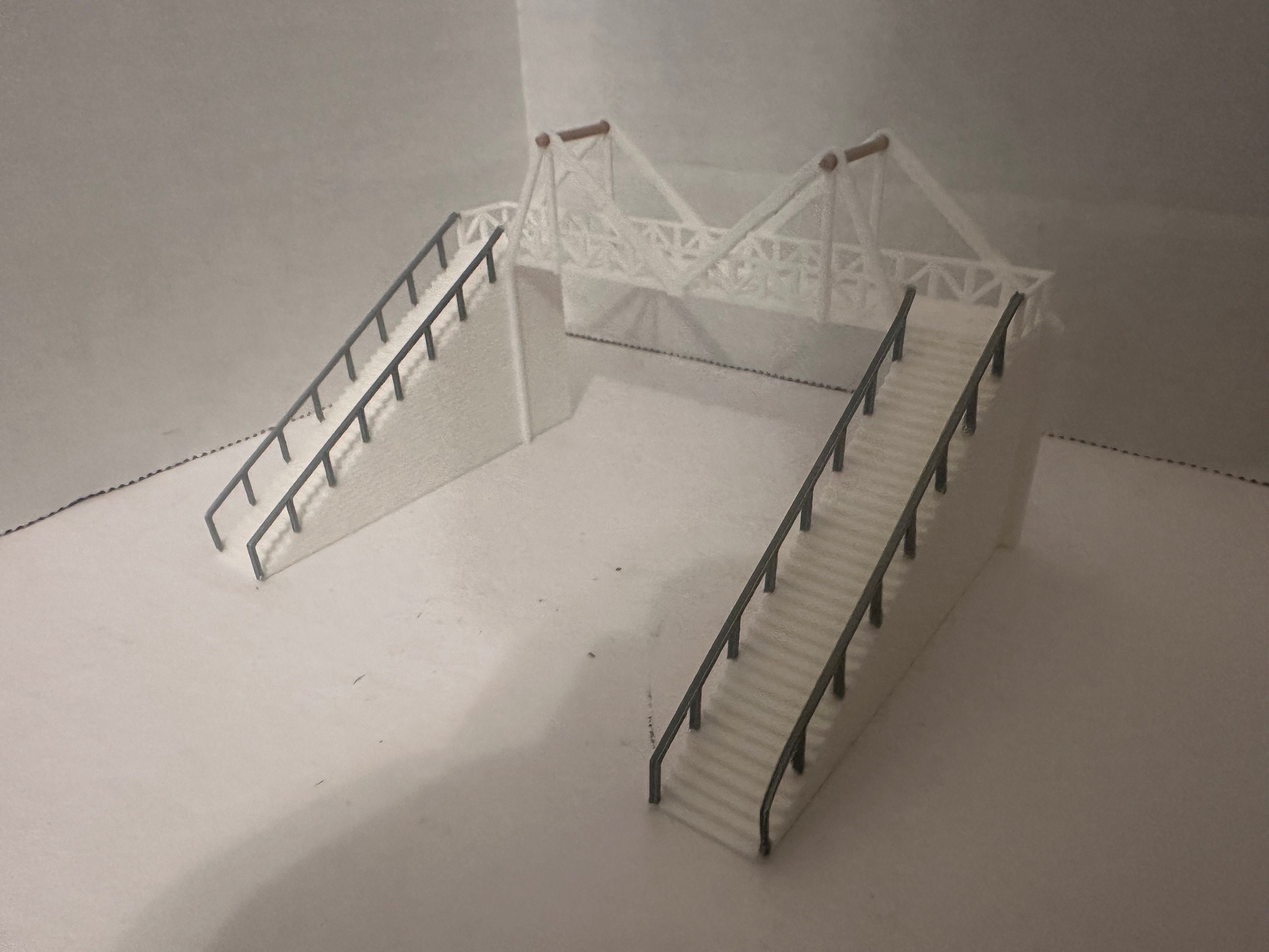 N - Scale Pedestrian Bridge / Walkway for Double Tracks! 1:160 Detailed ...
