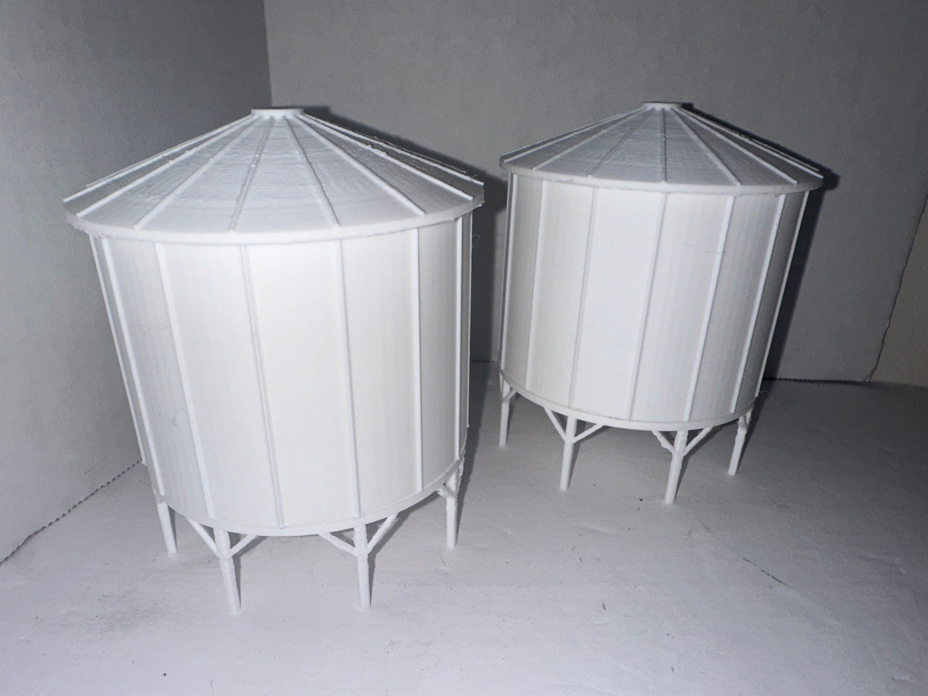 HO Scale Grain Bin Dryer / Farm Storage 2-pack Detailed Model 1:87 ...