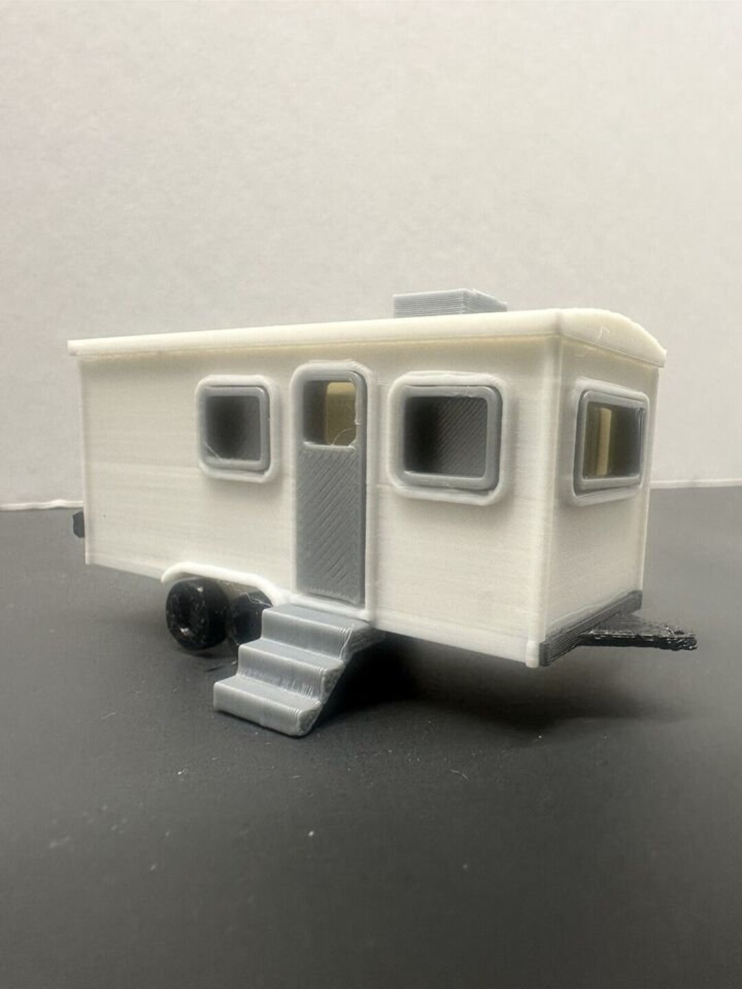 HO - Scale Camper / Camping Trailer Modern RV Winnebago 1:87 Detailed ...