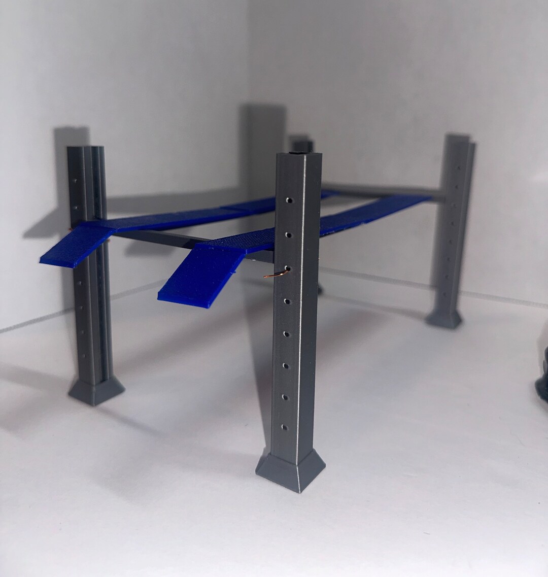 4-post RC Car Lift 1:28 Scale Hydraulic Shop Lift Replica Mini Z 1/28 ...