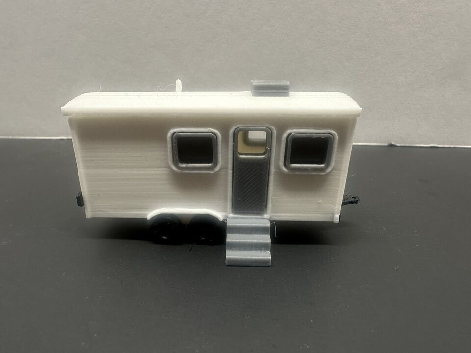 HO Scale Camper / Camping Trailer Modern RV Winnebago 1:87 Detailed ...