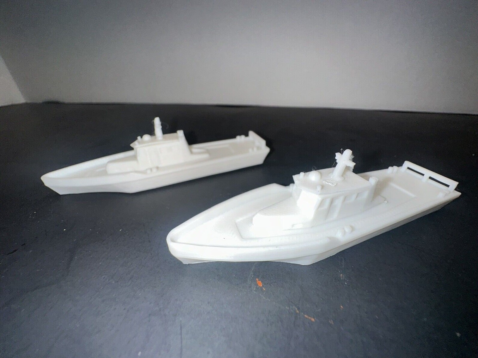 N - Scale Boat (2-pack) Detailed 1:160 Speedboat / Fishing Boat White ...