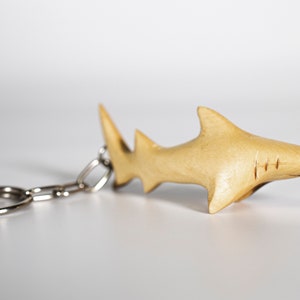 Hand-carved Wood Shark Keychain - Unique Sea Animal Art - Gift Idea - Etsy