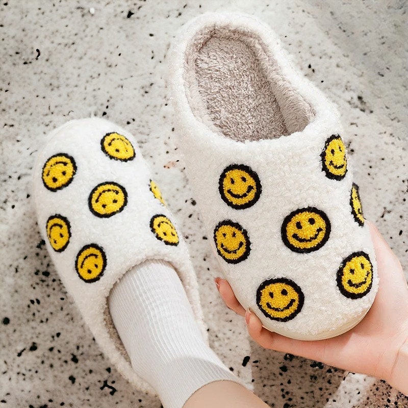 Smiley Face Slippers Cheerful Face Slippers Happy Face Slippers ...