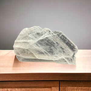 Natural Selenite Self-standing Slab for Home Decor and Healing Energy ...