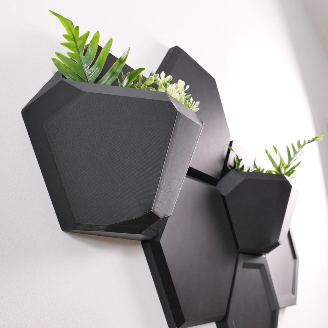 Faceted Diamond Wall Planter Set: Modern Geometric Home Decor - Etsy
