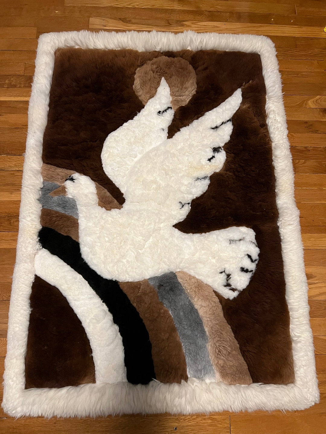 Chilean Lamb Wool Rug / Throw Dove Design - Etsy