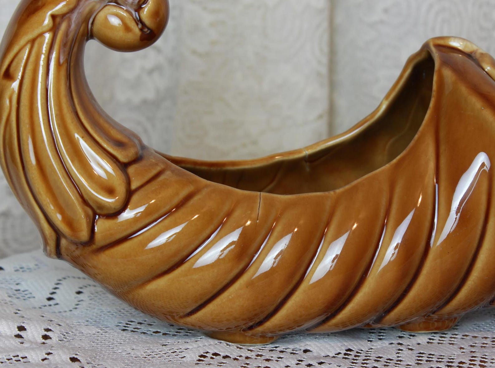 Vintage Ceramic Cornucopia Planter - Vtg Brown Pottery Horn of Plenty ...